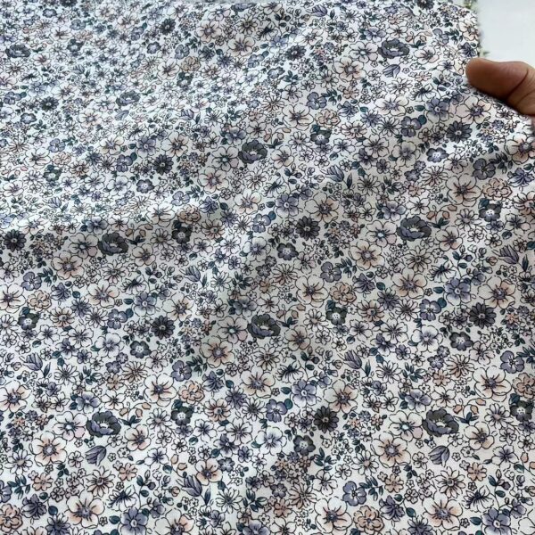 40s Cotton Poplin – Spring/Summer Countryside Floral